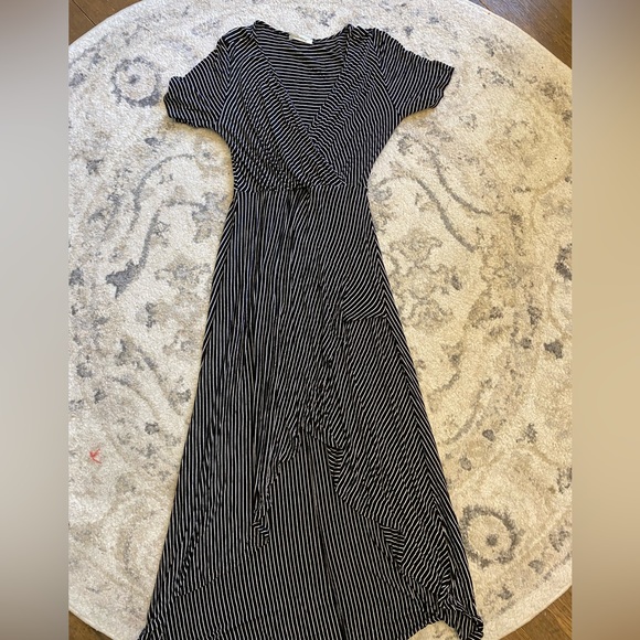 ANDREE BY UNIT | Dresses | Andre By Unit High Low Black And White ...